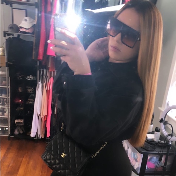 Kay's Closet (@kayg0ldi) | Poshmark